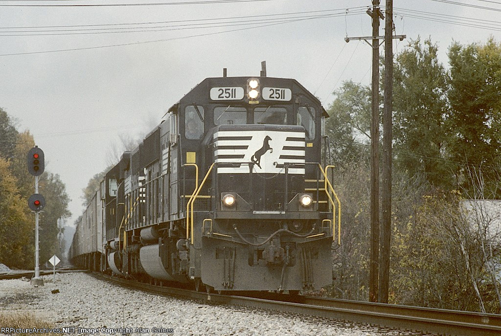 NS SD70 2511